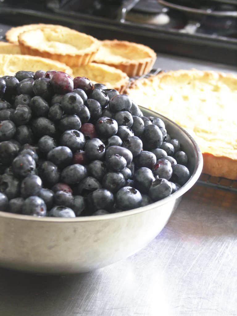 Blueberry Butter Tarts with Mascarpone Ice Cream - Foodie With Family